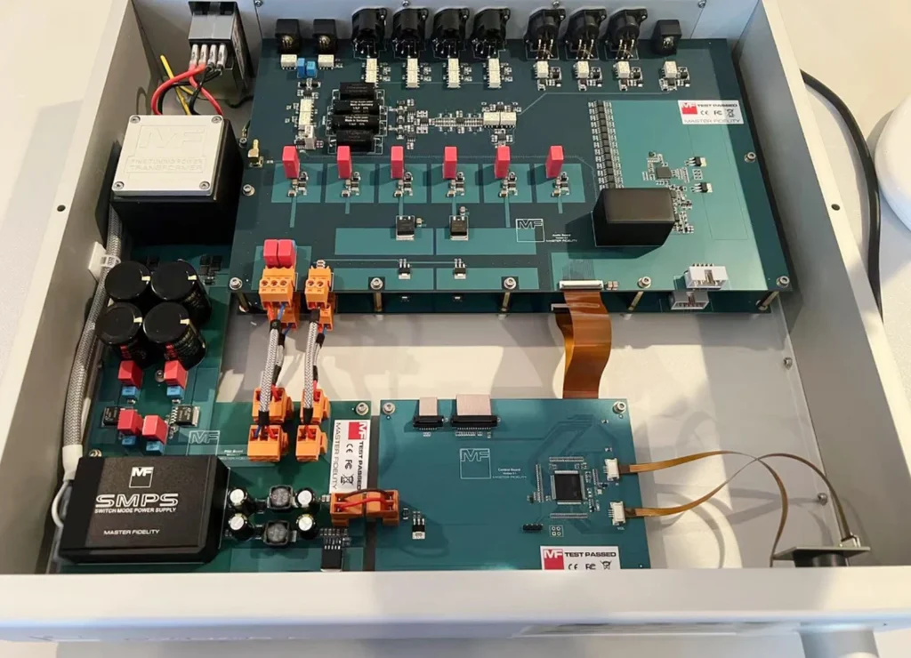 AudioArt sur le préamplificateur Master Fidelity NADAC L - 1877.audio ...